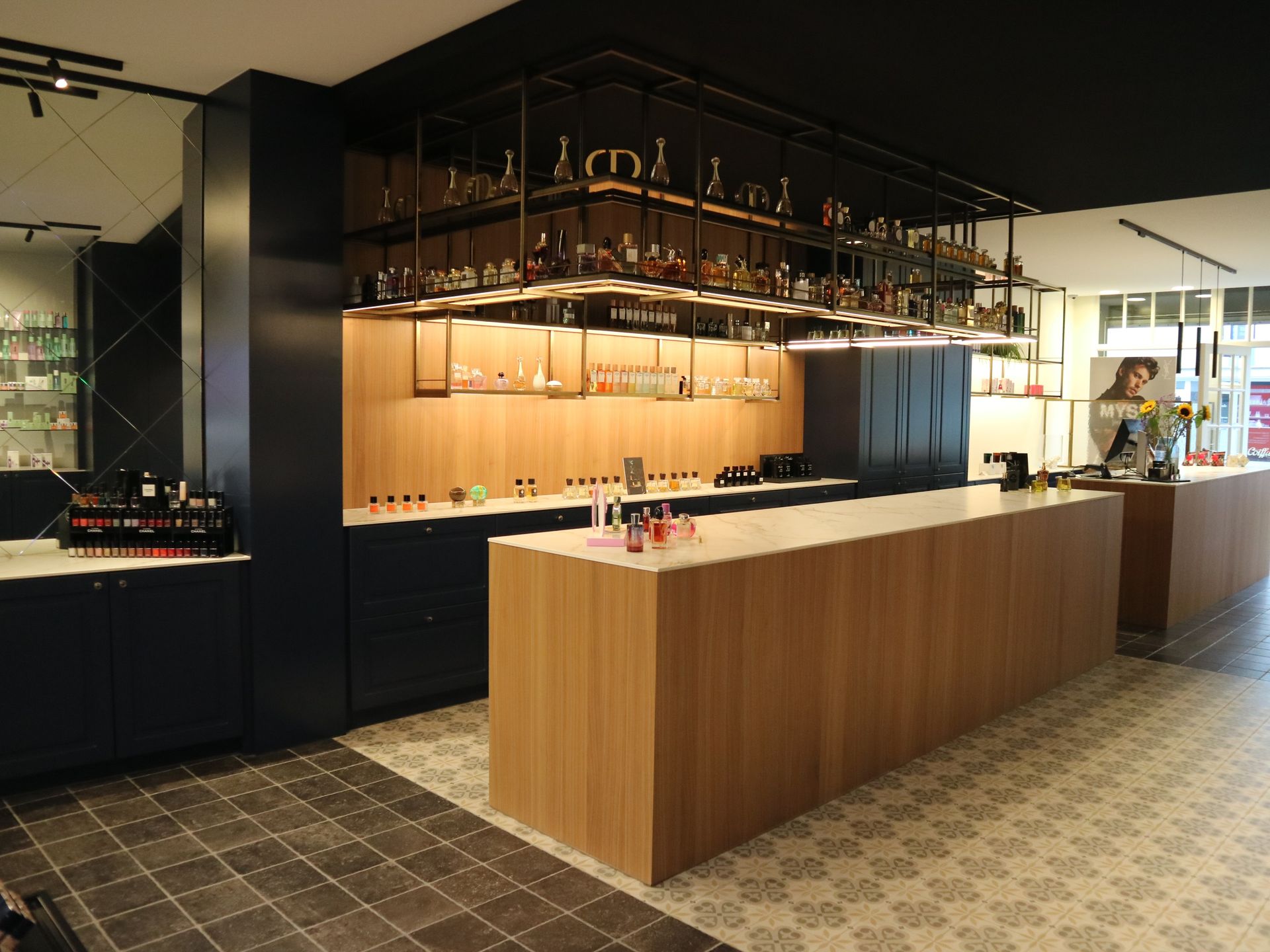 Home | Chantly Izegem